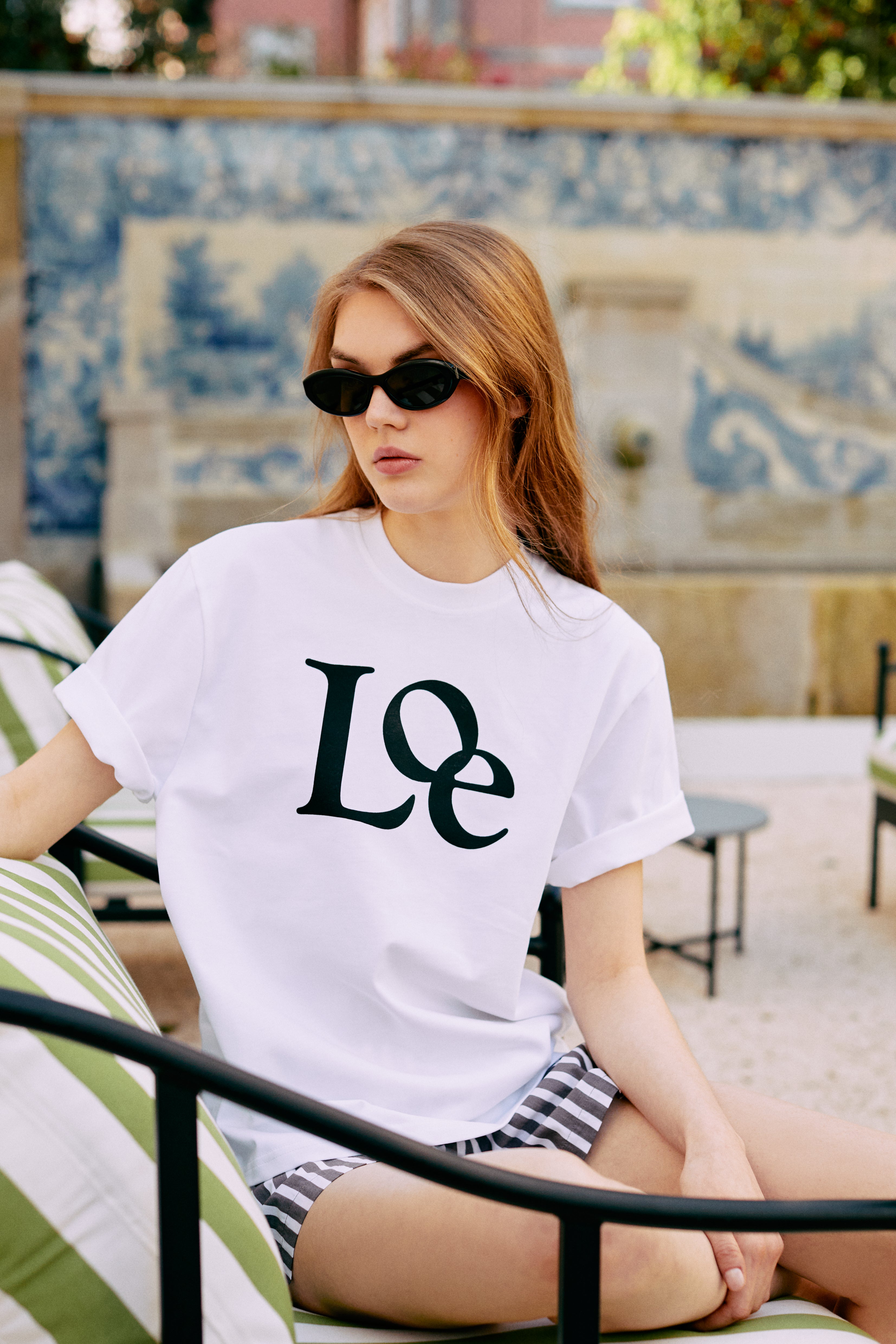 Loe Black Logo T-Shirt – Life of ease London